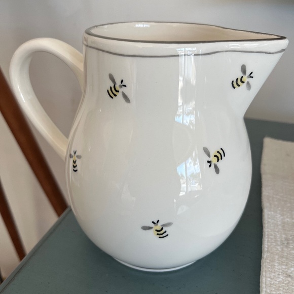 Matceramica | Accents | Matceramica Honeybee Vase | Poshmark